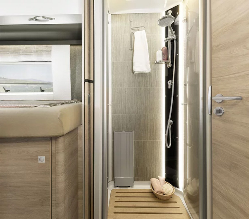 New Dethleffs Globetrotter XXL A 9000 - 2EB Motorhome For Sale