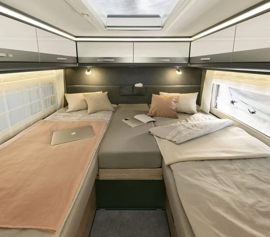 New Dethleffs Globetrotter XXL A 9000 - 2EB Motorhome For Sale