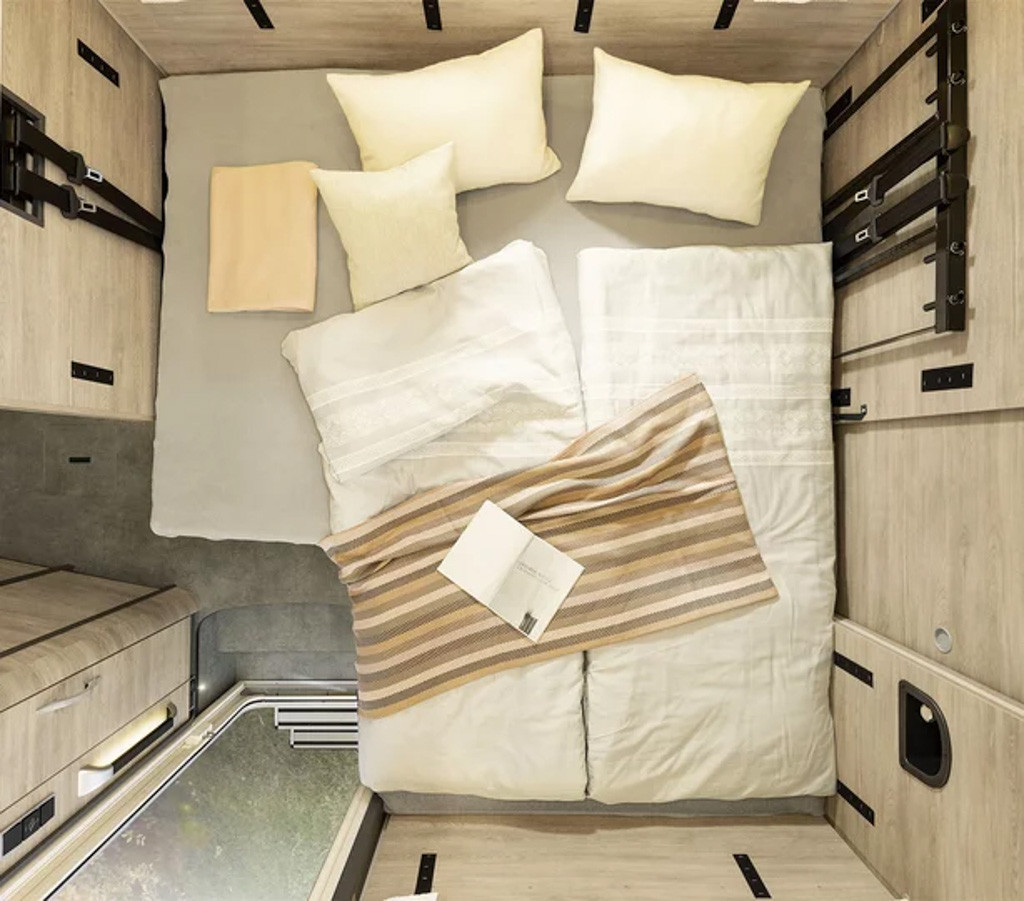 New Dethleffs Globetrotter XXL A 9000 - 2EB Motorhome For Sale